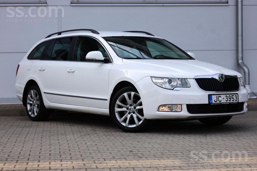 White Skoda SuperB 2012 in Riga, with an engine capacity of 1.60 L and mileage of 0 thousand km for 3495 €, photo 4 on AUTOMOTO.COM.LV