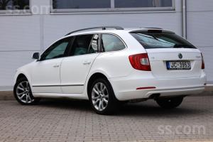 White Skoda SuperB 2012 in Riga, with an engine capacity of 1.60 L and mileage of 0 thousand km for 3495 €, photo 5 on AUTOMOTO.COM.LV