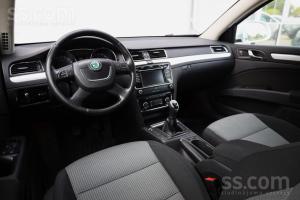 White Skoda SuperB 2012 in Riga, with an engine capacity of 1.60 L and mileage of 0 thousand km for 3495 €, photo 9 on AUTOMOTO.COM.LV