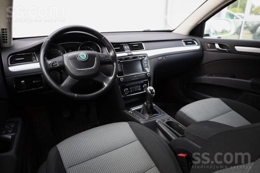 White Skoda SuperB 2012 in Riga, with an engine capacity of 1.60 L and mileage of 0 thousand km for 3495 €, photo 9 on AUTOMOTO.COM.LV