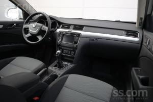 White Skoda SuperB 2012 in Riga, with an engine capacity of 1.60 L and mileage of 0 thousand km for 3495 €, photo 12 on AUTOMOTO.COM.LV