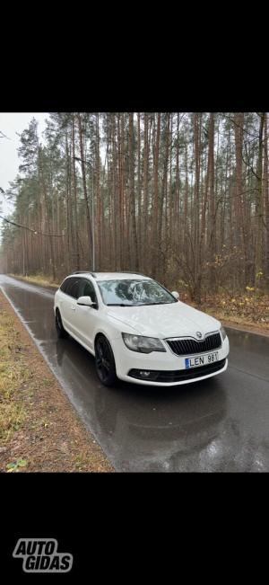 White Skoda SuperB 2013 in Vilnius, with an engine capacity of 2.00 L and mileage of 495 thousand km for 3600 €, photo  on AUTOMOTO.COM.LV