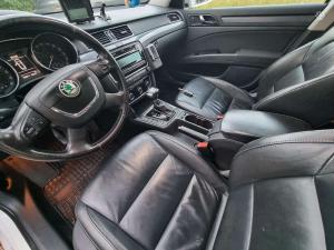 Balts Skoda SuperB 2013 Viļņa, ar dzinēja tilpumu 1.97 L un nobraukumu 300 tūkst. km par 4750 €, foto 11 vietnē AUTOMOTO.COM.LV