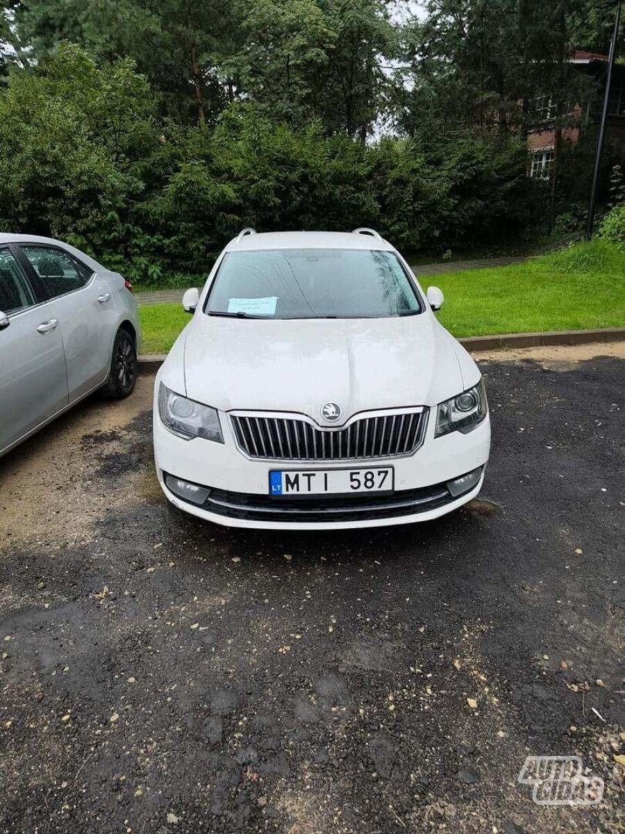 White Skoda SuperB 2013 in Vilnius, with an engine capacity of 1.60 L and mileage of 370 thousand km for 4700 €, photo 1 on AUTOMOTO.COM.LV
