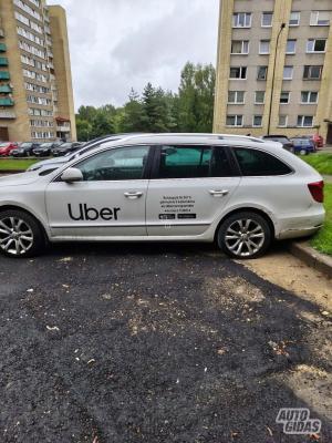 White Skoda SuperB 2013 in Vilnius, with an engine capacity of 1.60 L and mileage of 370 thousand km for 4700 €, photo 4 on AUTOMOTO.COM.LV