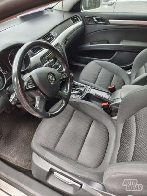 White Skoda SuperB 2013 in Vilnius, with an engine capacity of 1.60 L and mileage of 370 thousand km for 4700 €, photo 8 on AUTOMOTO.COM.LV