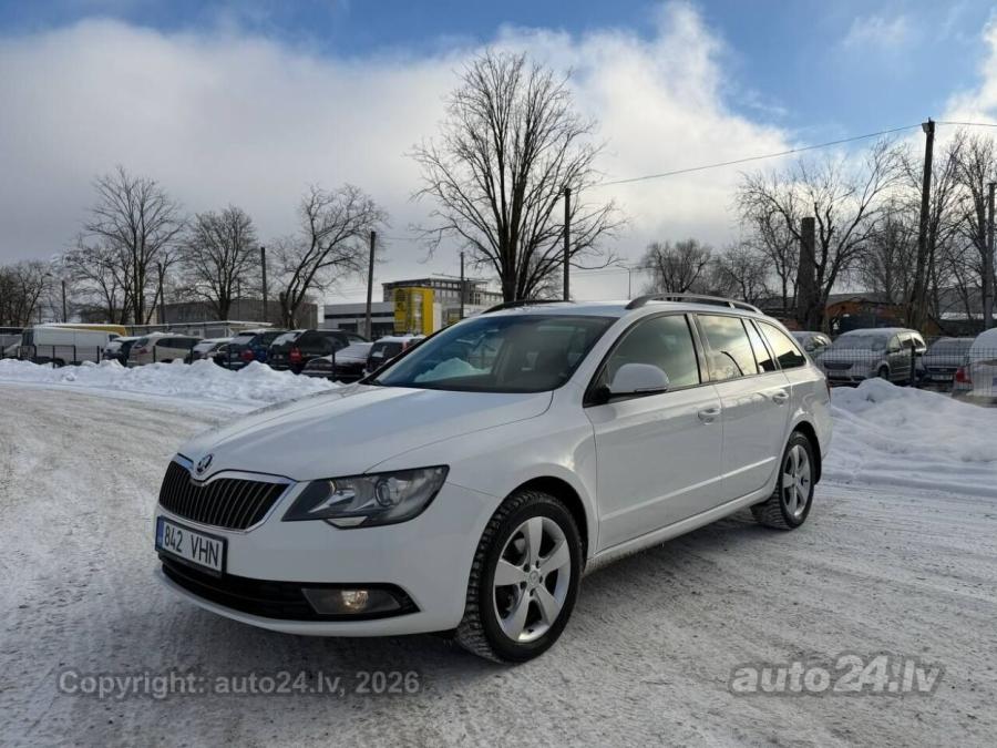 Balts Skoda SuperB 2014 Tallina, ar dzinēja tilpumu 1.60 L un nobraukumu 277 tūkst. km par 4999 €, foto 4 vietnē AUTOMOTO.COM.LV