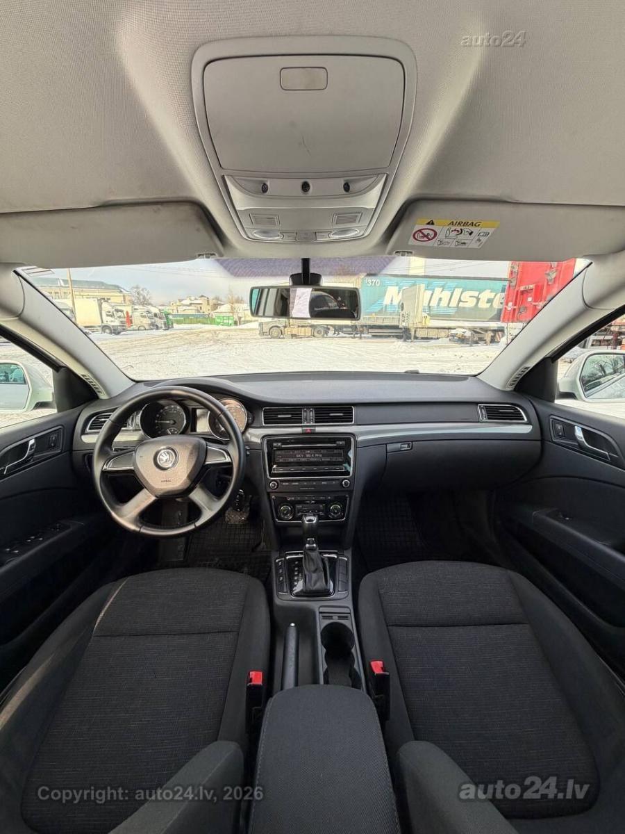 Balts Skoda SuperB 2014 Tallina, ar dzinēja tilpumu 1.60 L un nobraukumu 277 tūkst. km par 4999 €, foto 14 vietnē AUTOMOTO.COM.LV