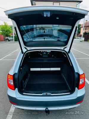 Balts Skoda SuperB 2014 Tallina, ar dzinēja tilpumu 3.60 L un nobraukumu 293 tūkst. km par 6500 €, foto 7 vietnē AUTOMOTO.COM.LV