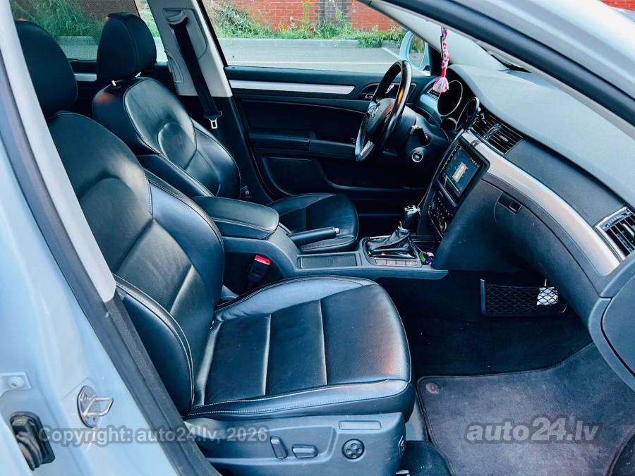 Balts Skoda SuperB 2014 Tallina, ar dzinēja tilpumu 3.60 L un nobraukumu 293 tūkst. km par 6500 €, foto 11 vietnē AUTOMOTO.COM.LV