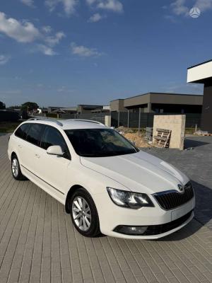 Balts Skoda SuperB 2014 Mažeikiai, ar dzinēja tilpumu 1.97 L un nobraukumu 337 tūkst. km par 4900 €, foto 3 vietnē AUTOMOTO.COM.LV