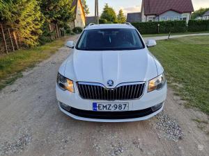 White Skoda SuperB 2014 in Kelme, with an engine capacity of 1.97 L and mileage of 311 thousand km for 4950 €, photo 3 on AUTOMOTO.COM.LV