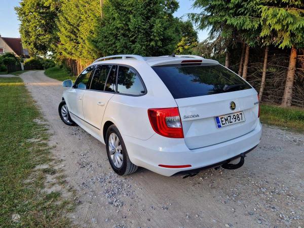White Skoda SuperB 2014 in Kelme, with an engine capacity of 1.97 L and mileage of 311 thousand km for 4950 €, photo 6 on AUTOMOTO.COM.LV