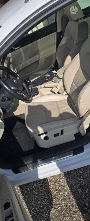White Skoda SuperB 2014 in Radviliskis, with an engine capacity of 1.60 L and mileage of 309 thousand km for 6300 €, photo 3 on AUTOMOTO.COM.LV