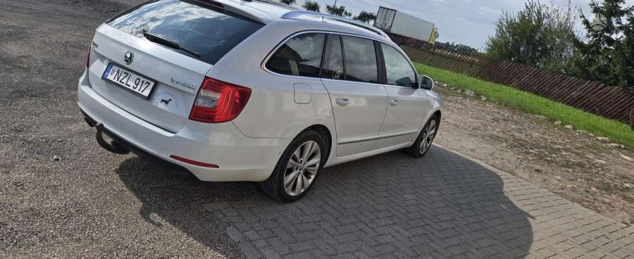 White Skoda SuperB 2014 in Radviliskis, with an engine capacity of 1.60 L and mileage of 309 thousand km for 6300 €, photo 8 on AUTOMOTO.COM.LV