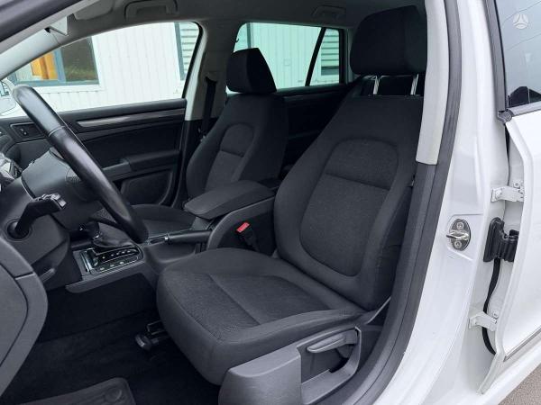 Balts Skoda SuperB 2014 Kauņa, ar dzinēja tilpumu 1.97 L un nobraukumu 426 tūkst. km par 5950 €, foto 11 vietnē AUTOMOTO.COM.LV