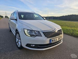 Balts Skoda SuperB 2014 Viļņa, ar dzinēja tilpumu 1.60 L un nobraukumu 367 tūkst. km par 4550 €, foto  vietnē AUTOMOTO.COM.LV