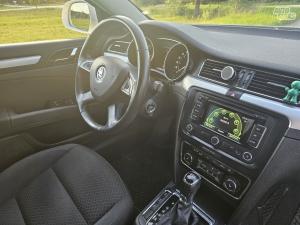 Balts Skoda SuperB 2014 Viļņa, ar dzinēja tilpumu 1.60 L un nobraukumu 367 tūkst. km par 4550 €, foto 14 vietnē AUTOMOTO.COM.LV