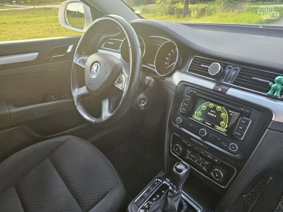 Balts Skoda SuperB 2014 Viļņa, ar dzinēja tilpumu 1.60 L un nobraukumu 367 tūkst. km par 4550 €, foto 14 vietnē AUTOMOTO.COM.LV
