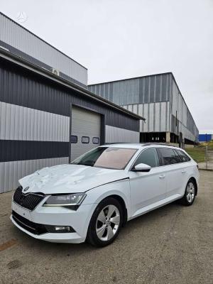 White Skoda SuperB 2015 in Mazeikiai, with an engine capacity of 1.97 L and mileage of 290 thousand km for 6300 €, photo 3 on AUTOMOTO.COM.LV