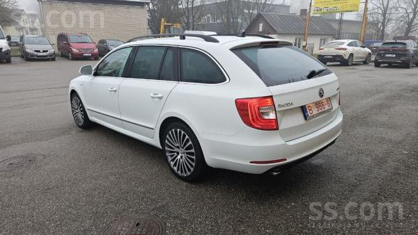 White Skoda SuperB 2015 in Limbazi, with an engine capacity of 2.00 L and mileage of 226 thousand km for 8950 €, photo 7 on AUTOMOTO.COM.LV
