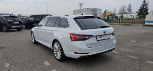 White Skoda SuperB 2015 in Klaipeda, with an engine capacity of 1.97 L and mileage of 251 thousand km for 11700 €, photo 6 on AUTOMOTO.COM.LV