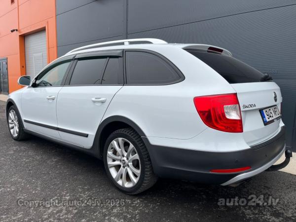 Balts Skoda SuperB 2015 Kuresāre, ar dzinēja tilpumu 1.80 L un nobraukumu 153 tūkst. km par 8590 €, foto 4 vietnē AUTOMOTO.COM.LV