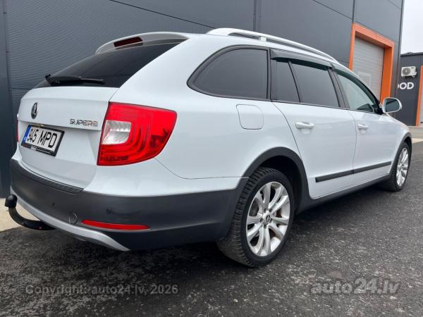 Balts Skoda SuperB 2015 Kuresāre, ar dzinēja tilpumu 1.80 L un nobraukumu 153 tūkst. km par 8590 €, foto 6 vietnē AUTOMOTO.COM.LV