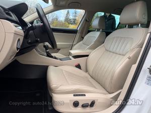 Balts Skoda SuperB 2015 Rapla, ar dzinēja tilpumu 2.00 L un nobraukumu 369 tūkst. km par 11000 €, foto 8 vietnē AUTOMOTO.COM.LV
