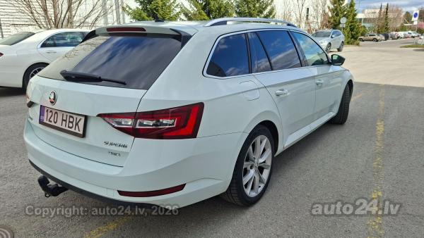 White Skoda SuperB 2015 in Tallinn, with an engine capacity of 2.00 L and mileage of 285 thousand km for 11160 €, photo 7 on AUTOMOTO.COM.LV