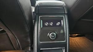 Balts Skoda SuperB 2015 Rīga, ar dzinēja tilpumu 2.00 L un nobraukumu 226 tūkst. km par 8950 €, foto 18 vietnē AUTOMOTO.COM.LV