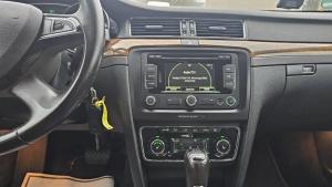 Balts Skoda SuperB 2015 Rīga, ar dzinēja tilpumu 2.00 L un nobraukumu 226 tūkst. km par 8950 €, foto 21 vietnē AUTOMOTO.COM.LV