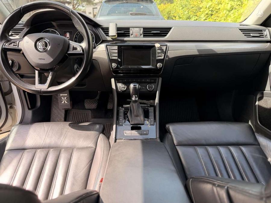 White Skoda SuperB 2015 in Jonava, with an engine capacity of 1.97 L and mileage of 203 thousand km for 10285 €, photo 7 on AUTOMOTO.COM.LV