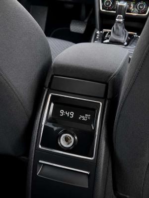 White Skoda SuperB 2015 in Klaipeda, with an engine capacity of 1.97 L and mileage of 285 thousand km for 5900 €, photo 12 on AUTOMOTO.COM.LV
