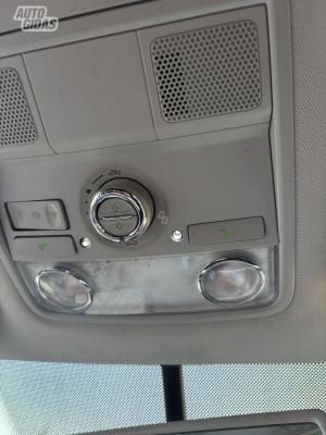 White Skoda SuperB 2015 in Kaisiadorys, with an engine capacity of 2.00 L and mileage of 330 thousand km for 7300 €, photo 17 on AUTOMOTO.COM.LV