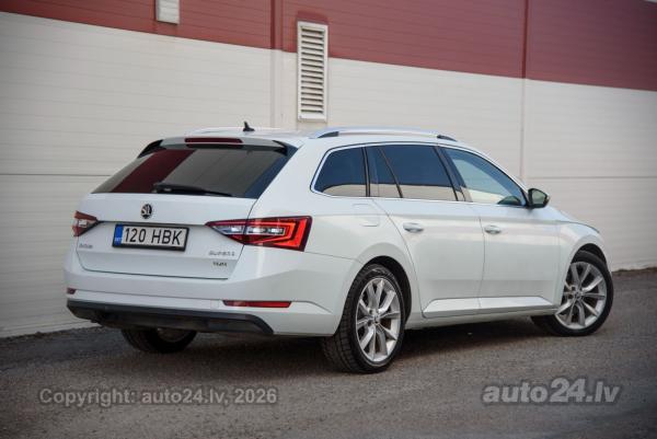 White Skoda SuperB 2015 in Tallinn, with an engine capacity of 2.00 L and mileage of 287 thousand km for 11200 €, photo 3 on AUTOMOTO.COM.LV