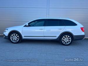 Balts Skoda SuperB 2015 Kuresāre, ar dzinēja tilpumu 1.80 L un nobraukumu 153 tūkst. km par 8290 €, foto 9 vietnē AUTOMOTO.COM.LV