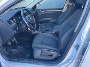 Balts Skoda SuperB 2015 Kuresāre, ar dzinēja tilpumu 1.80 L un nobraukumu 153 tūkst. km par 8290 €, foto 10 vietnē AUTOMOTO.COM.LV
