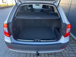 Balts Skoda SuperB 2015 Kuresāre, ar dzinēja tilpumu 1.80 L un nobraukumu 153 tūkst. km par 8290 €, foto 14 vietnē AUTOMOTO.COM.LV