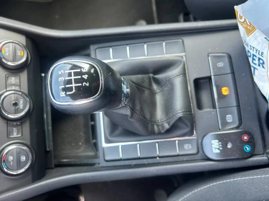 Balts Skoda SuperB 2015 Jūrmala, ar dzinēja tilpumu 1.60 L un nobraukumu 256 tūkst. km par 7995 €, foto 13 vietnē AUTOMOTO.COM.LV