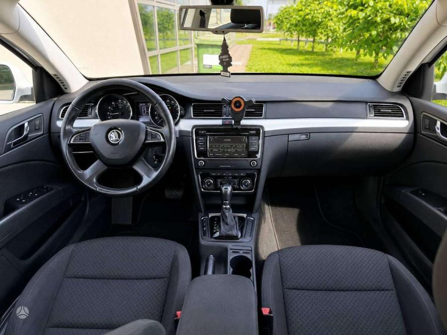 Balts Skoda SuperB 2015 Klaipėda, ar dzinēja tilpumu 1.97 L un nobraukumu 285 tūkst. km par 6300 €, foto 7 vietnē AUTOMOTO.COM.LV