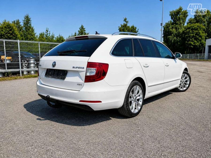 Balts Skoda SuperB 2015 Pakruojis, ar dzinēja tilpumu 2.00 L un nobraukumu 264 tūkst. km par 6800 €, foto 4 vietnē AUTOMOTO.COM.LV