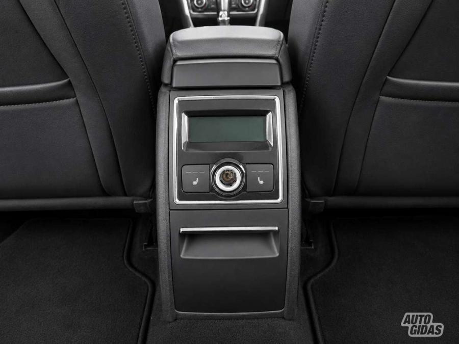 Balts Skoda SuperB 2015 Pakruojis, ar dzinēja tilpumu 2.00 L un nobraukumu 264 tūkst. km par 6800 €, foto 12 vietnē AUTOMOTO.COM.LV