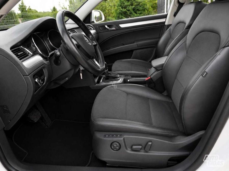 Balts Skoda SuperB 2015 Pakruojis, ar dzinēja tilpumu 2.00 L un nobraukumu 264 tūkst. km par 6800 €, foto 14 vietnē AUTOMOTO.COM.LV