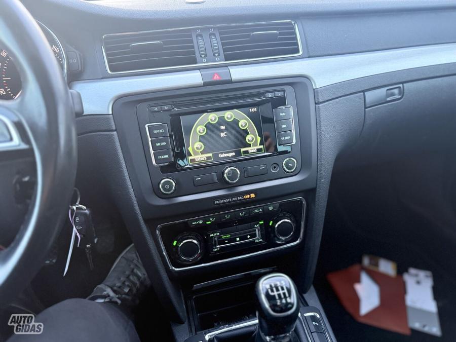 White Skoda SuperB 2015 in Kaunas, with an engine capacity of 1.60 L and mileage of 215 thousand km for 5450 €, photo 16 on AUTOMOTO.COM.LV