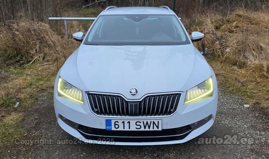 Balts Skoda SuperB 2016 Tallina, ar dzinēja tilpumu 2.00 L un nobraukumu 247 tūkst. km par 13400 €, foto 3 vietnē AUTOMOTO.COM.LV