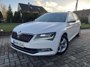 White Skoda SuperB 2016 in Kelme, with an engine capacity of 1.60 L and mileage of 427 thousand km for 7350 €, photo 4 on AUTOMOTO.COM.LV