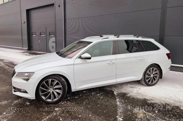 White Skoda SuperB 2016 in Parnu, with an engine capacity of 1.80 L and mileage of 210 thousand km for 14600 €, photo 11 on AUTOMOTO.COM.LV