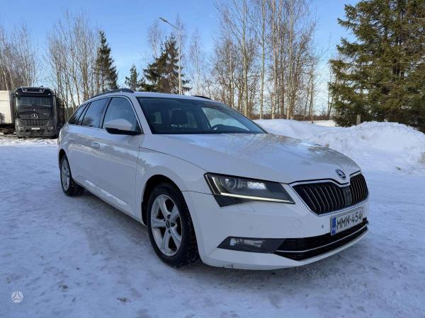 White Skoda SuperB 2016 in Kaunas, with an engine capacity of 1.60 L and mileage of 429 thousand km for 7150 €, photo 1 on AUTOMOTO.COM.LV