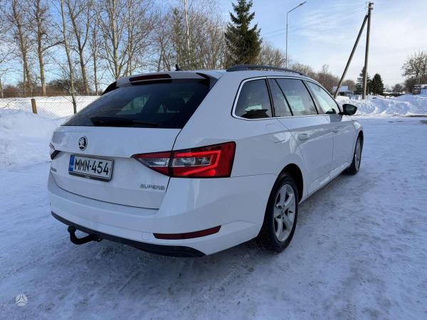 White Skoda SuperB 2016 in Kaunas, with an engine capacity of 1.60 L and mileage of 429 thousand km for 7150 €, photo 3 on AUTOMOTO.COM.LV